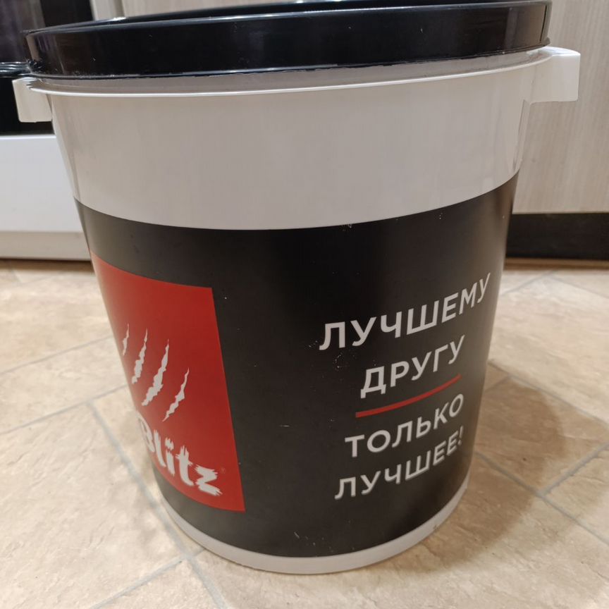 Контейнер (бак) для сухого корма