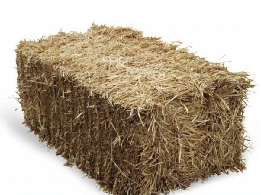 Сено солома в тюках