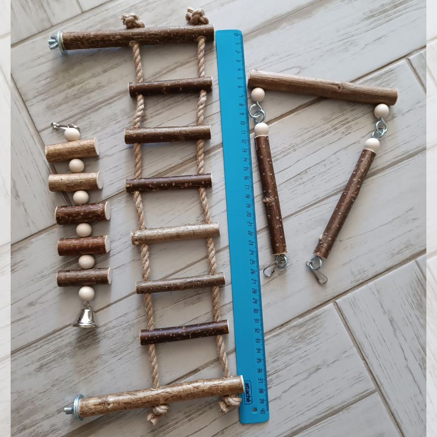 Набор игрушек для попугая