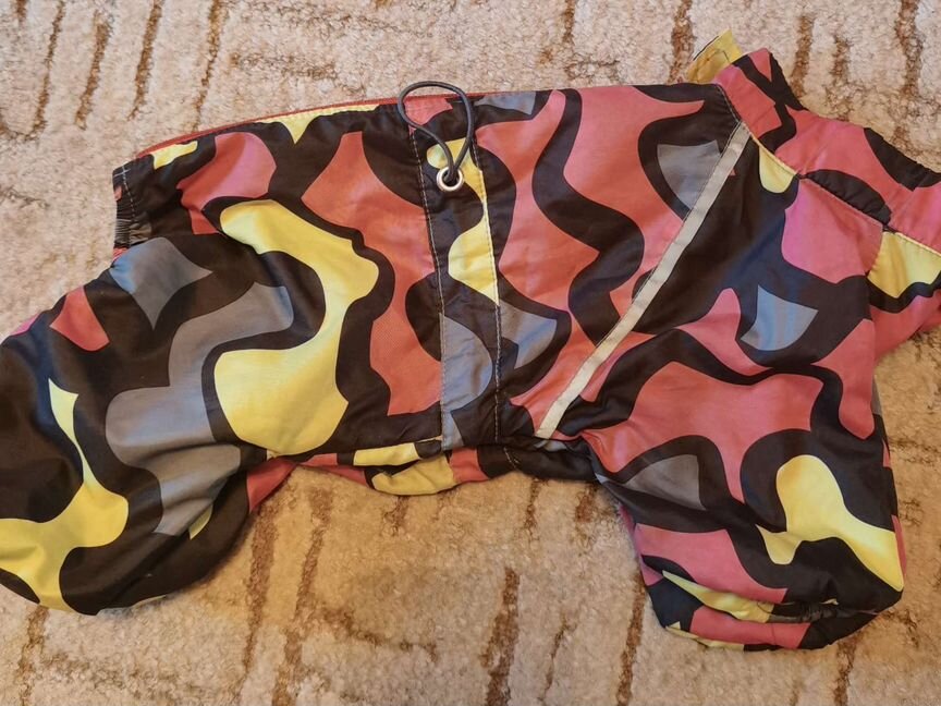 Дождевик для маленькой собаки