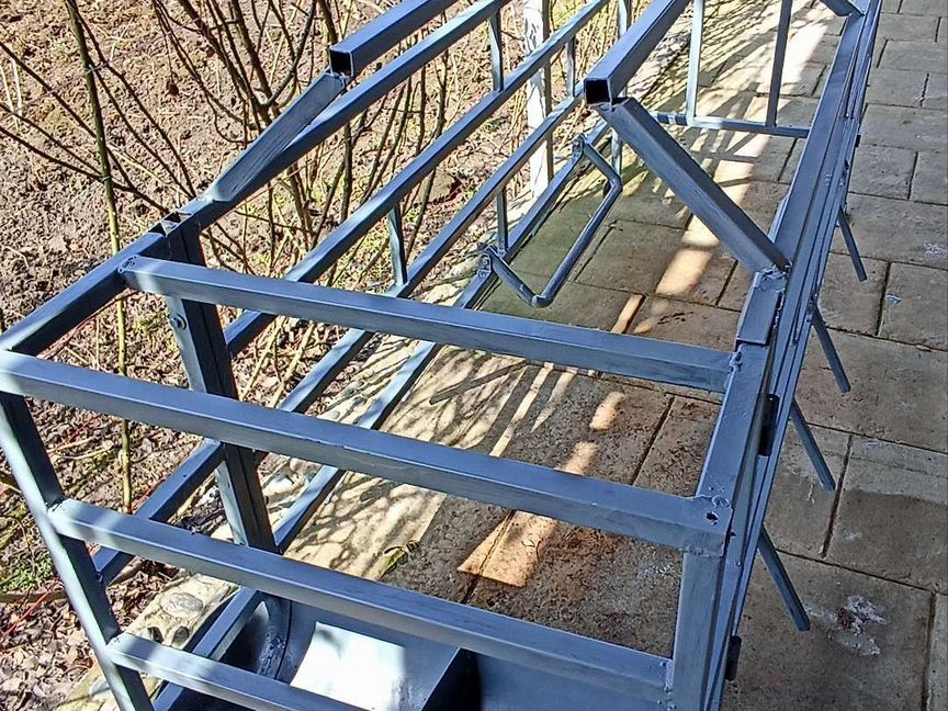 Станок для опороса свеней