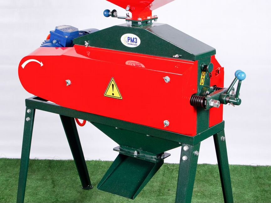 Зерноплющилка. Плющилка для зерна 380В