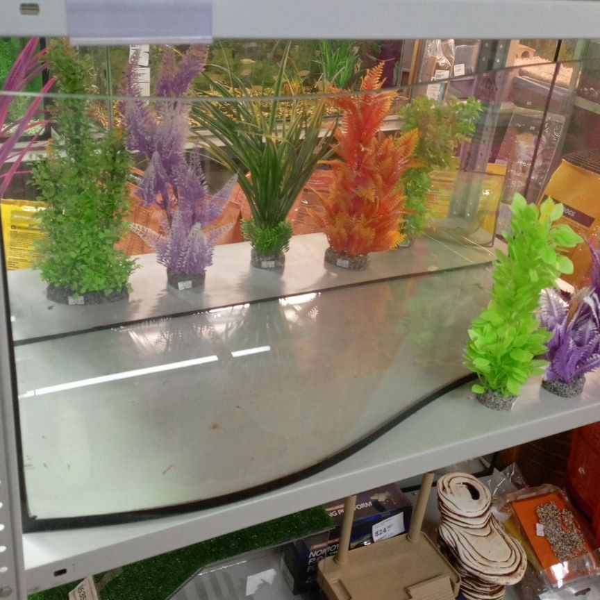 Аквариумы новые с крышками и без