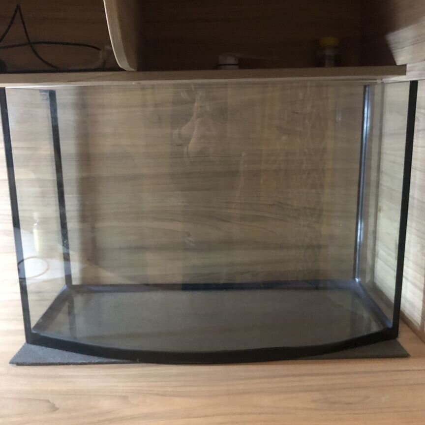 Аквариум 70л