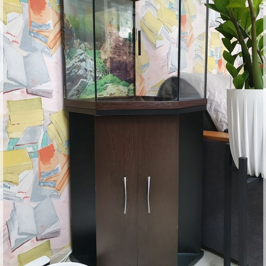 Аквариум 100 литров с тумбой