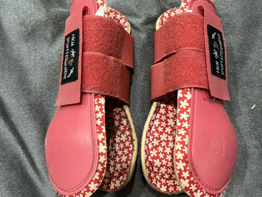 Ногавки на пони