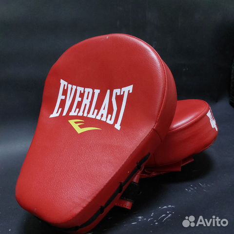 Боксерские лапы Everlast Red купить в Тюмени | Хобби и отдых | Авито