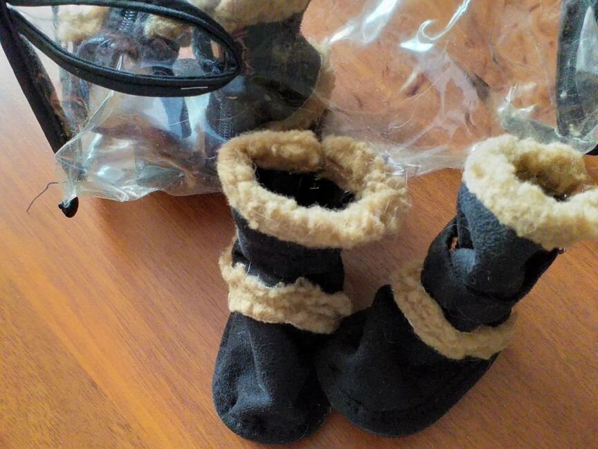 Вещи на среднюю породу,в хорошем сост-и