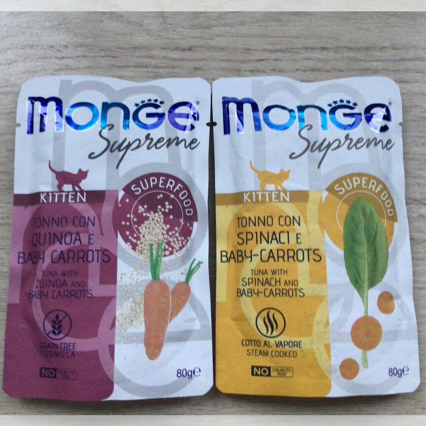 Кошачий корм влажный