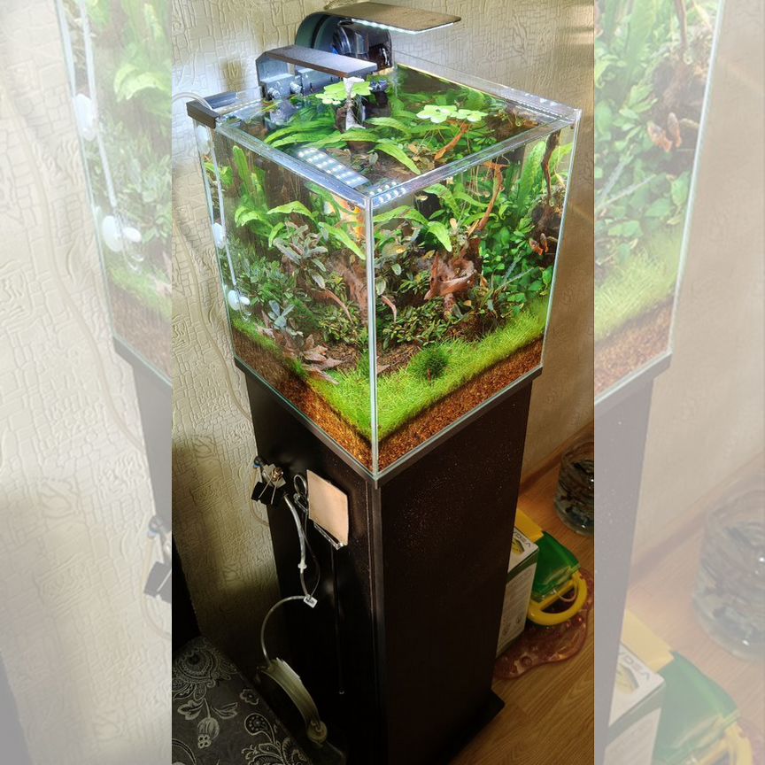 Аквариум с тумбой 30*30*35