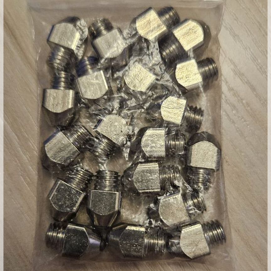 Шипы М8 для подков