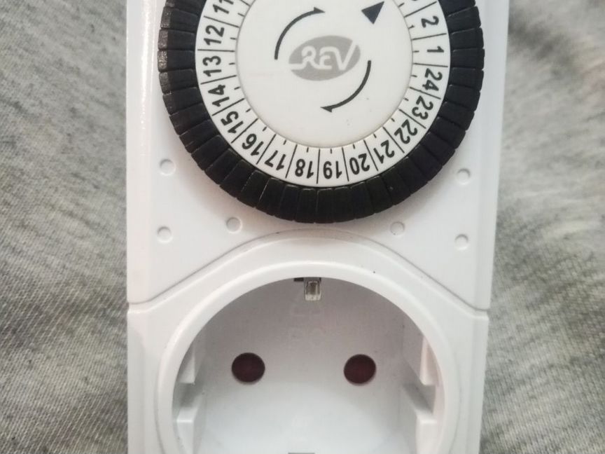 Таймер для аквариума TYP 25010A