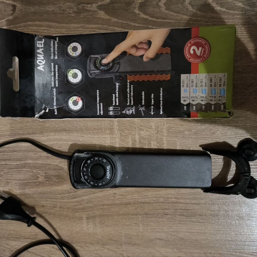 Подогреватель воды в аквариум Aquael 25Вт