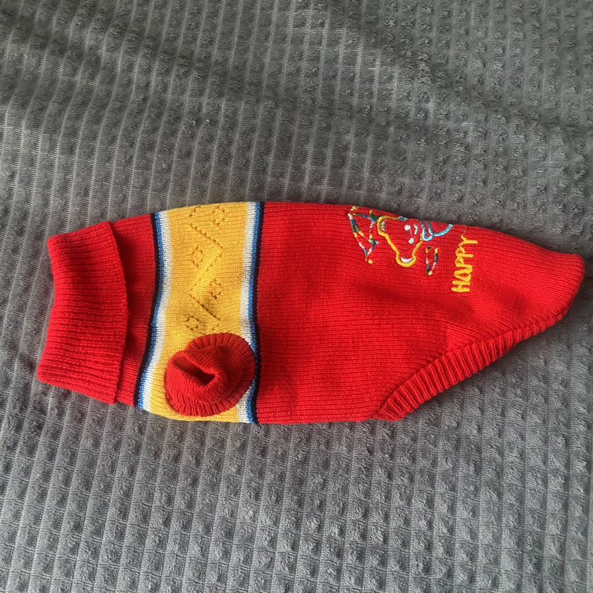 Кофта для небольшой собачки