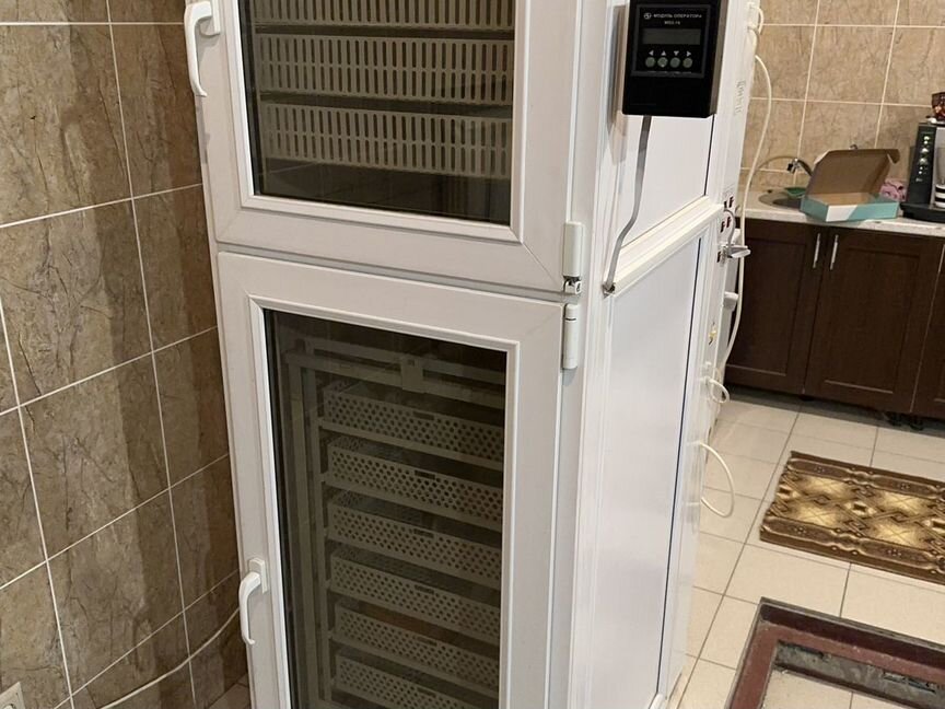 Инкубатор автоматический