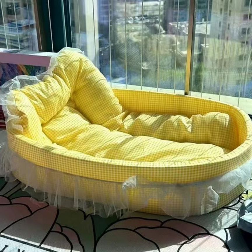 Лежанка для кошек и собак