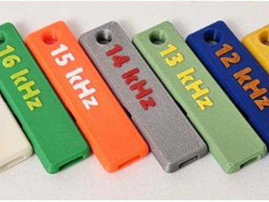 Свисток брелок для / от собак от 4кГц до 20кГц