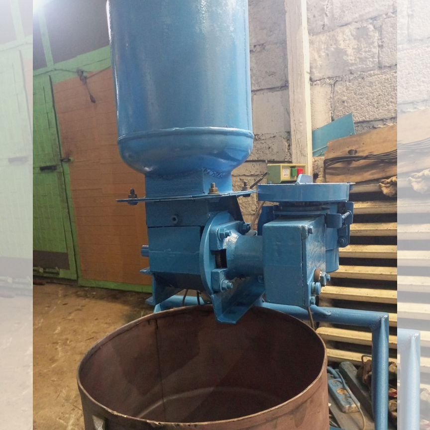 Плющилка зерна