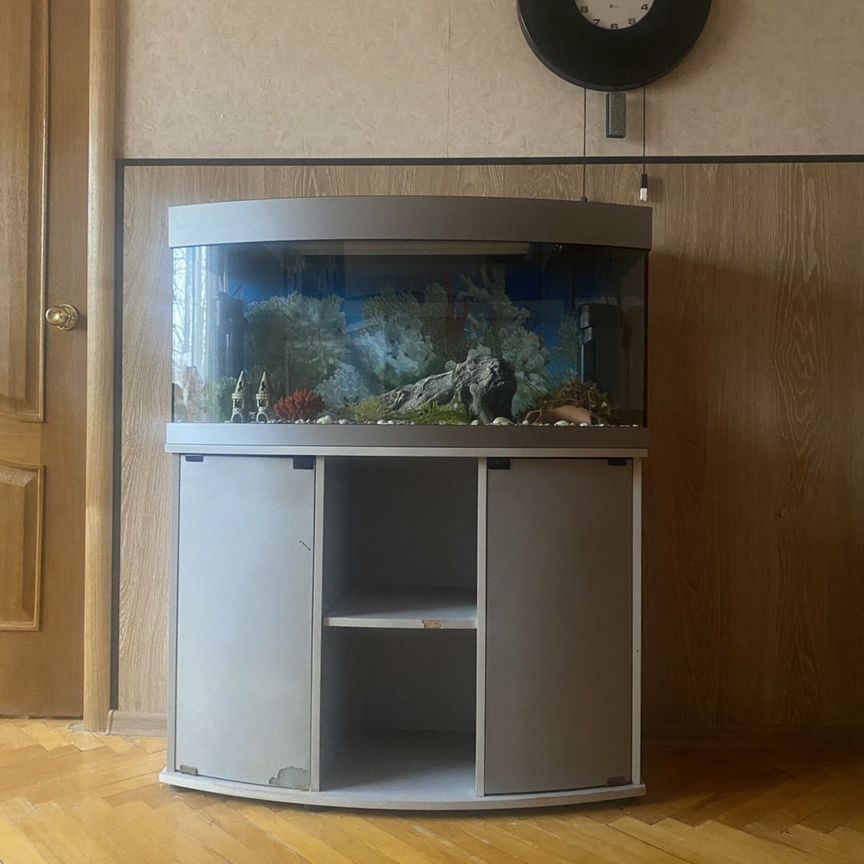 Аквариум с тумбой бу