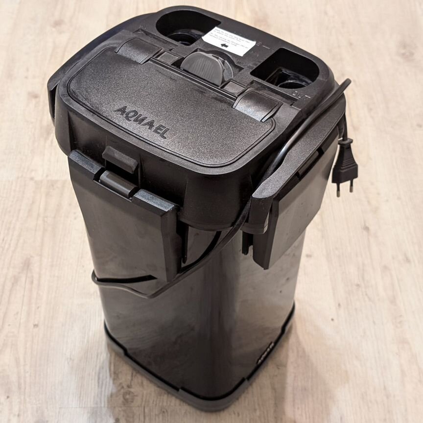 Внешний фильтр aquael ultramax 2000 для аквариума