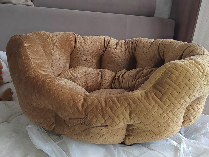 Лежанка для маленьких собак, переноска, поводки