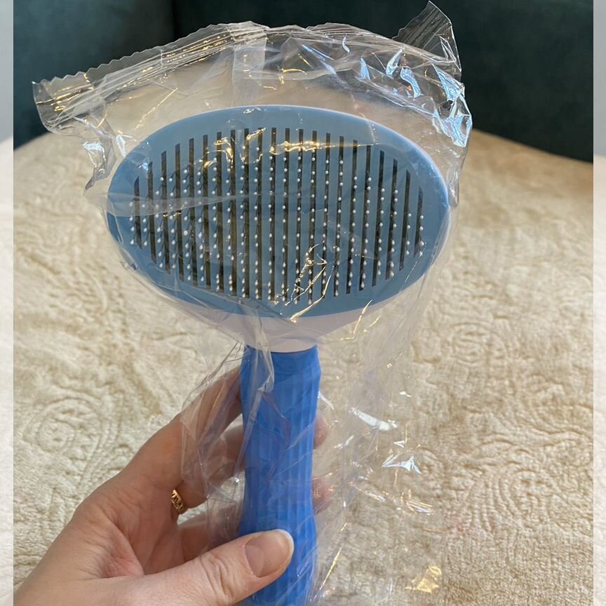 Расческа пуходерка для кошек и собак новая