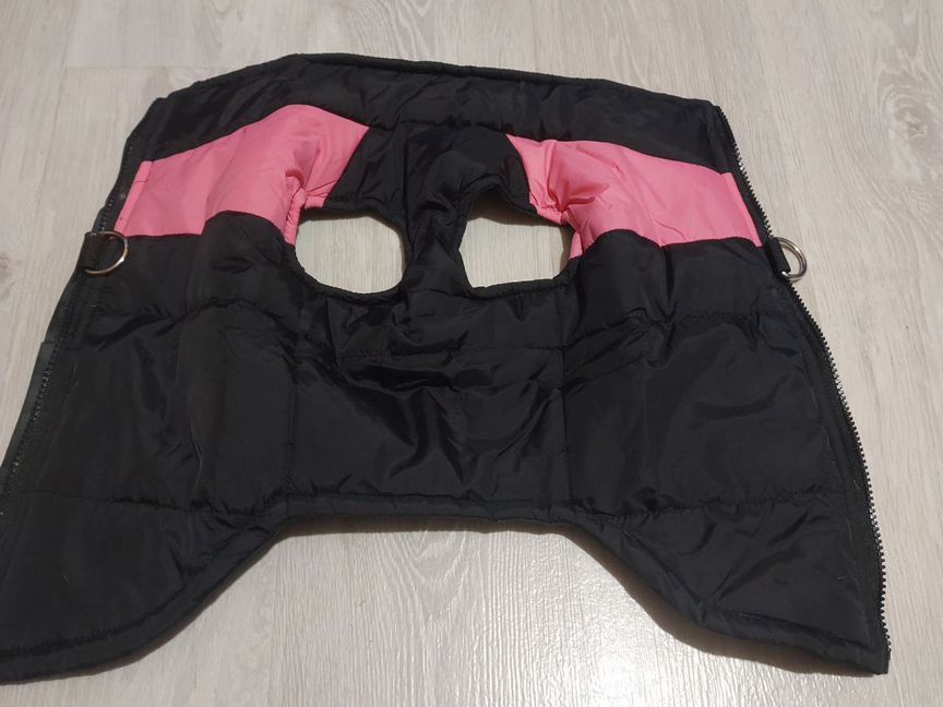 Куртка для средних собак