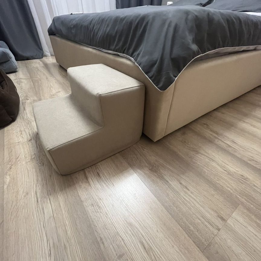 Лесннка для собак и кошек