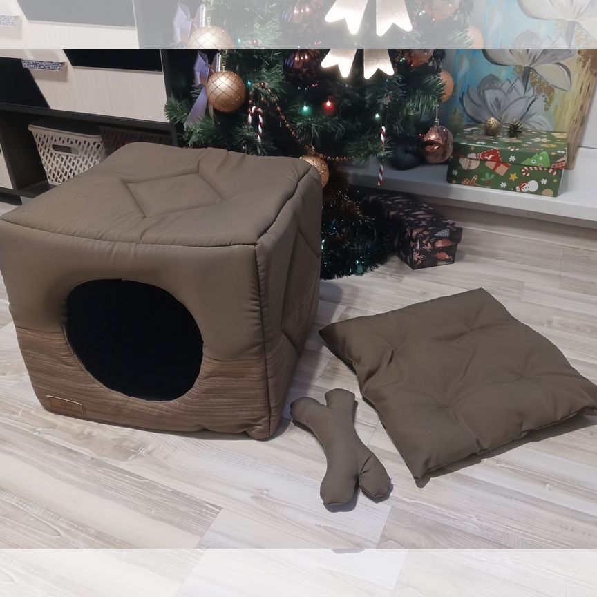 Домик лежанка для кошки "Lion"