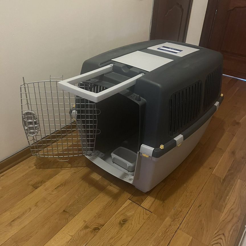 Переноска для собак в самолет