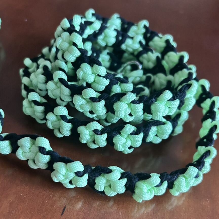 Поводок для собак ручной работы