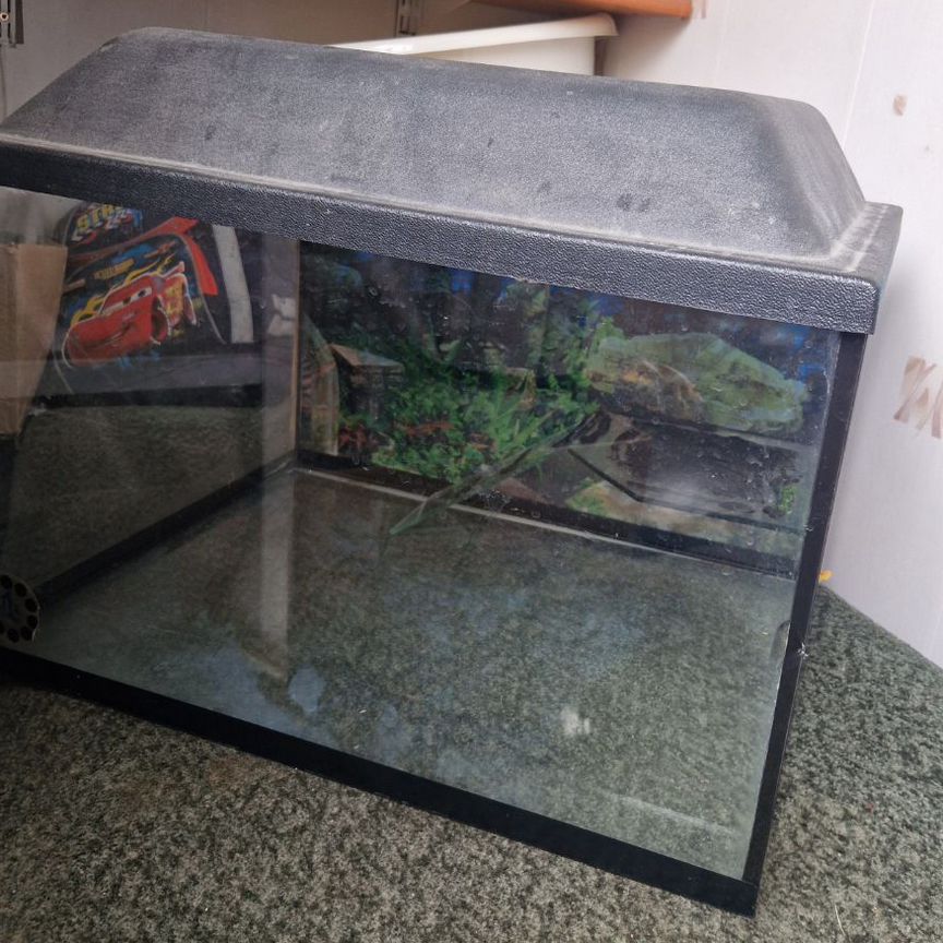 Аквариум черепашник с подсветкой