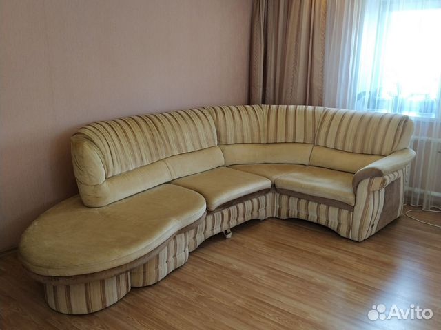 Большой угловой диван раскладной бу , ширина 300, глубина 178, высота ...