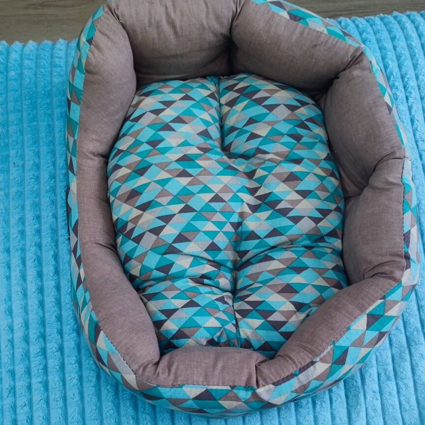 Лежак для кошки бу