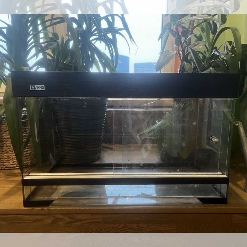 Террариум для рептилий бу