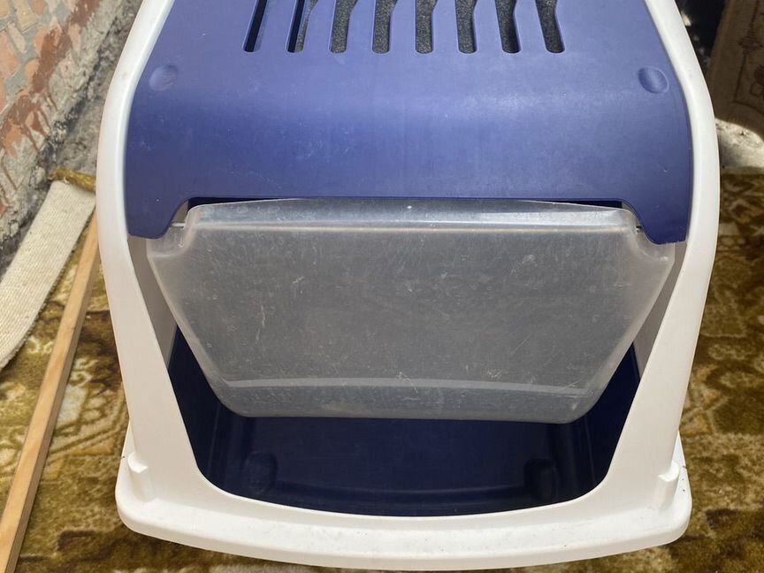 Закрытый лоток для кошек большой