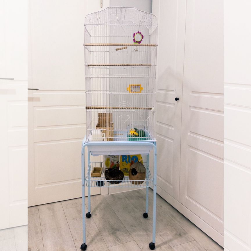 Передвижная клетка на колесиках для конарейки