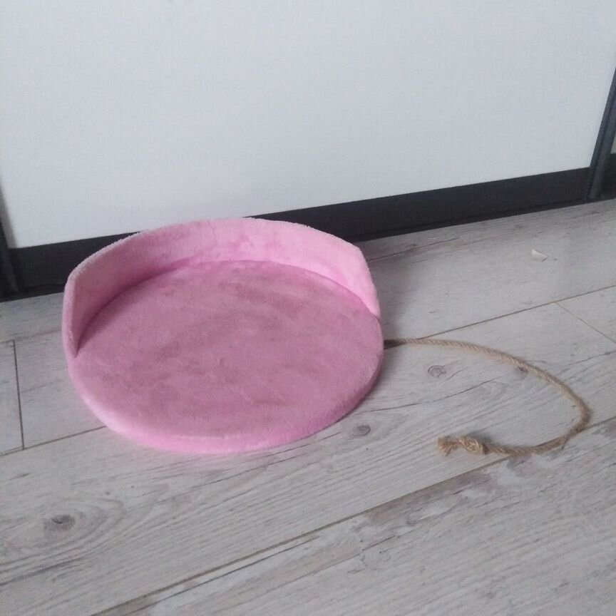 Лежанка для кошек или микрособачки