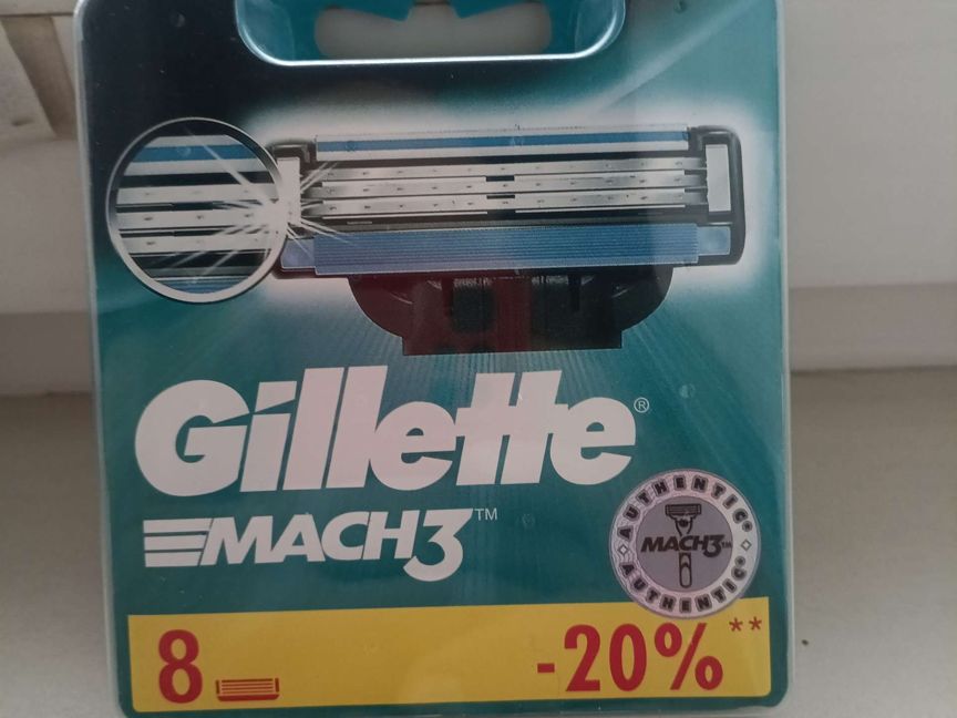 T12. Gillette Mach 3 8шт