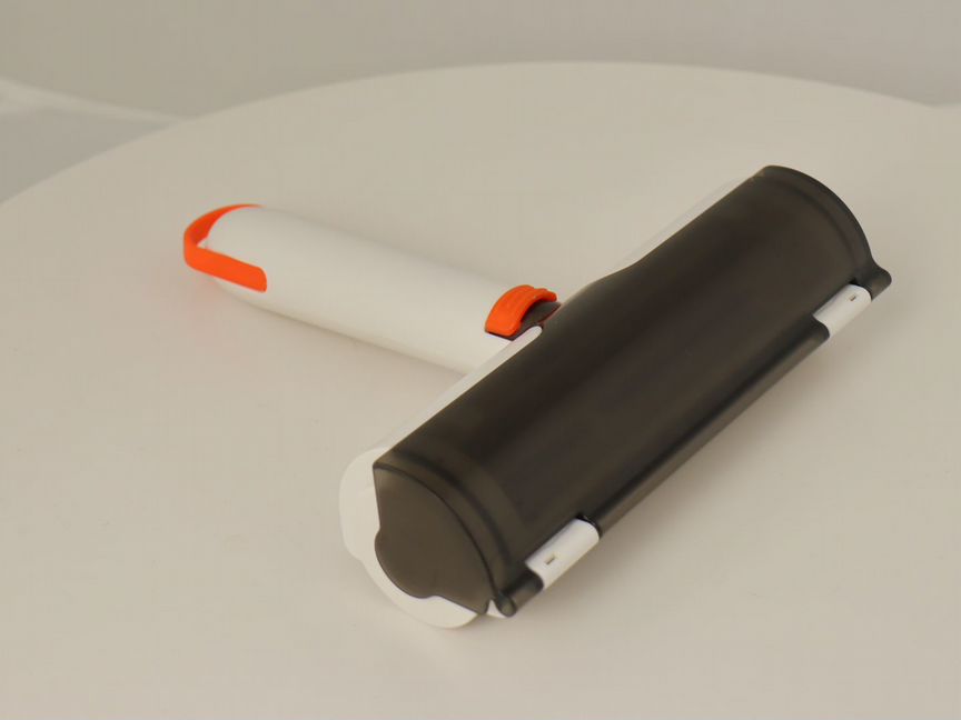 Щетка-ролик для удаления шерсти животных