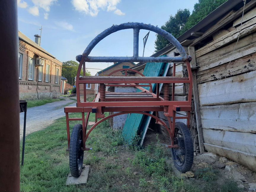 Лошадка качалка железная