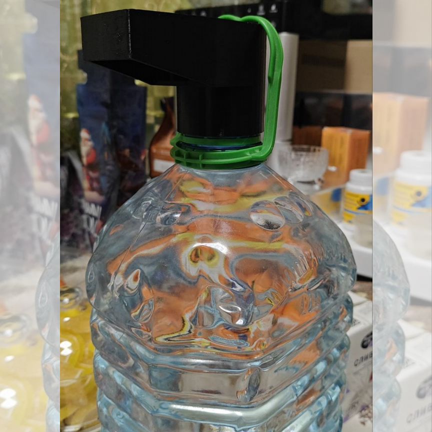 Кормушка на бутылку