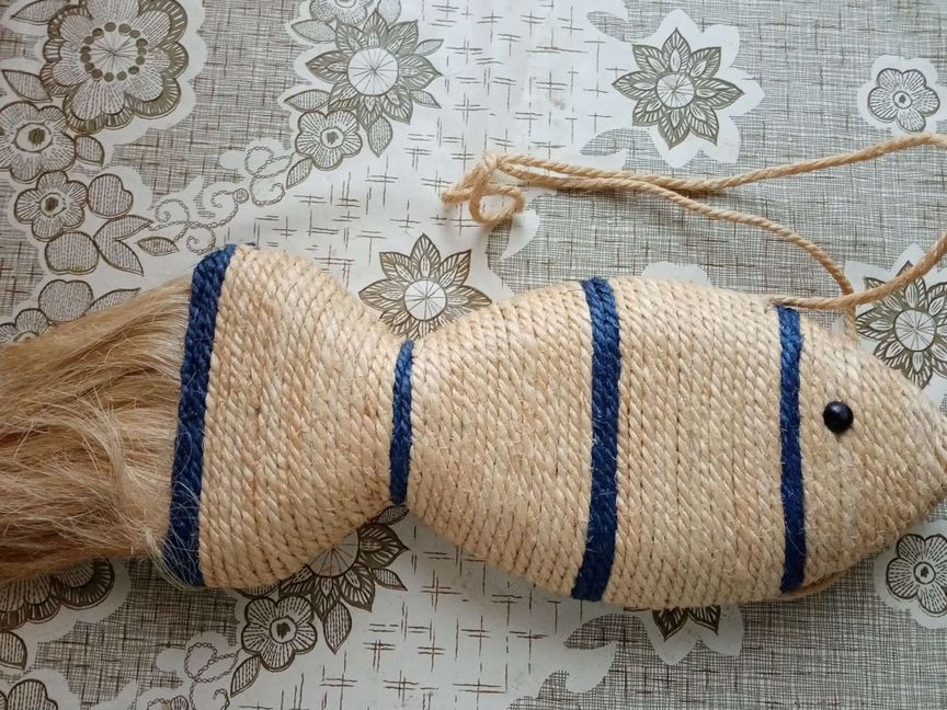 Когтеточка для кошек и мисочки