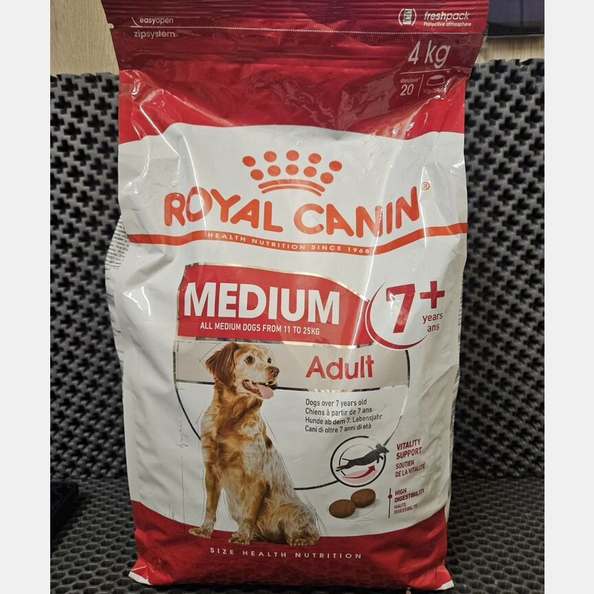 Royal Canin Medium Adult 7  Корм