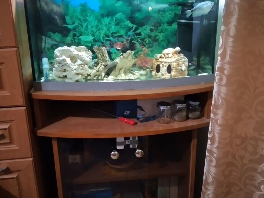 Аквариум 100 литров с тумбой