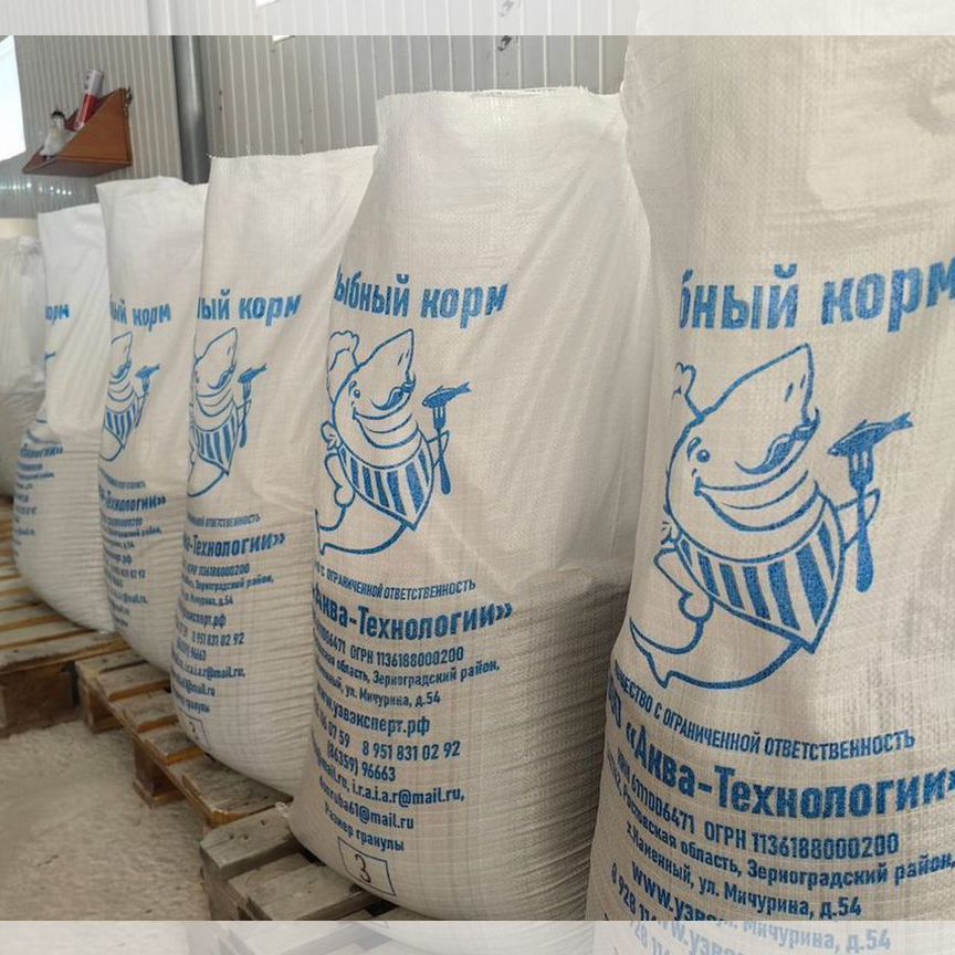 Гранулированный корм для рыб