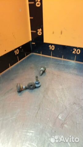 Болт M8x15 с буртом scania купить в Омске 1505286 | Авито