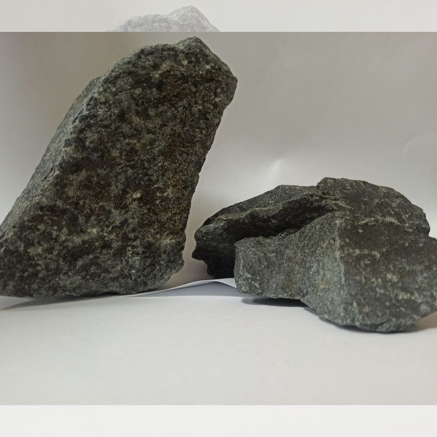 Камни натуральные, для пресноводных и морских аква