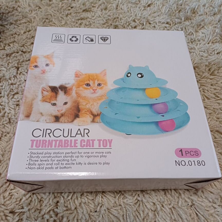 Игрушка для кошки пирамидка