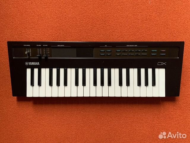 FM-синтезатор Yamaha Reface DX купить в Новосибирске | Хобби и отдых ...